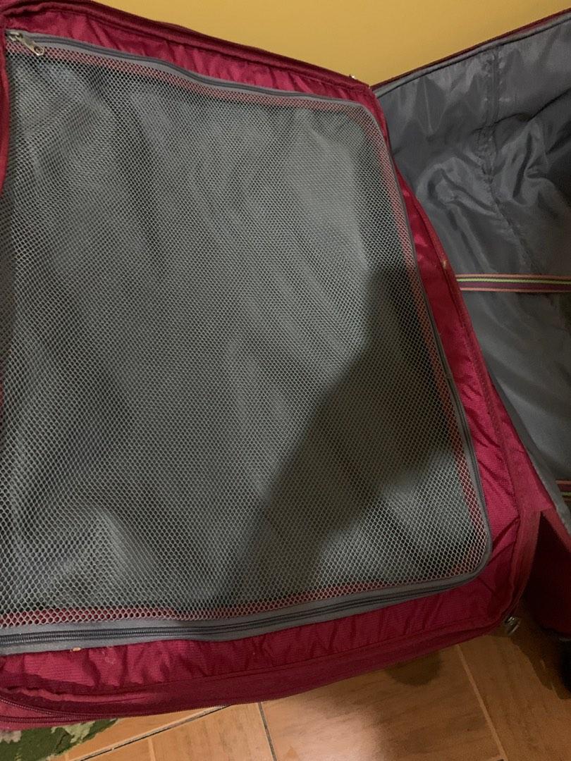 samsonite luggage bag , need replace zipper, Hobbies & Toys, Travel ...
