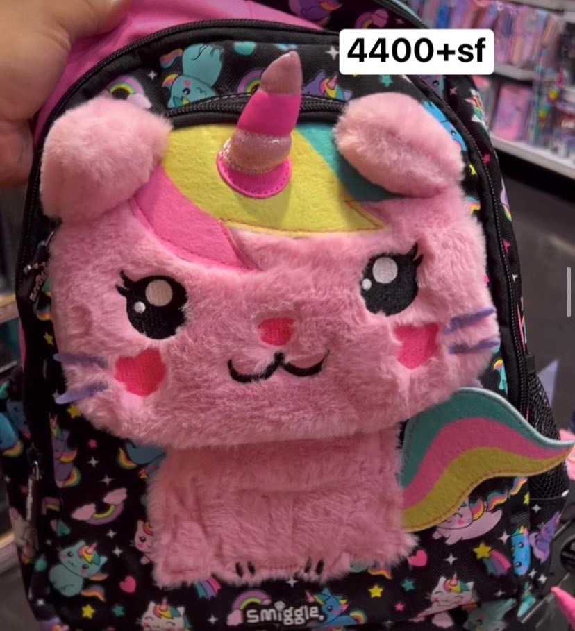 Smiggle classic backpack set, Babies & Kids, Babies & Kids Fashion on ...