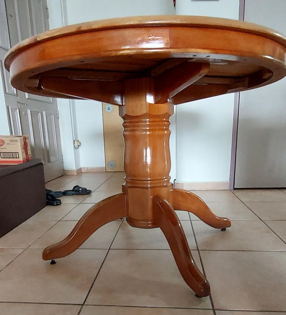 Solid wood 3½ ft table. on Carousell