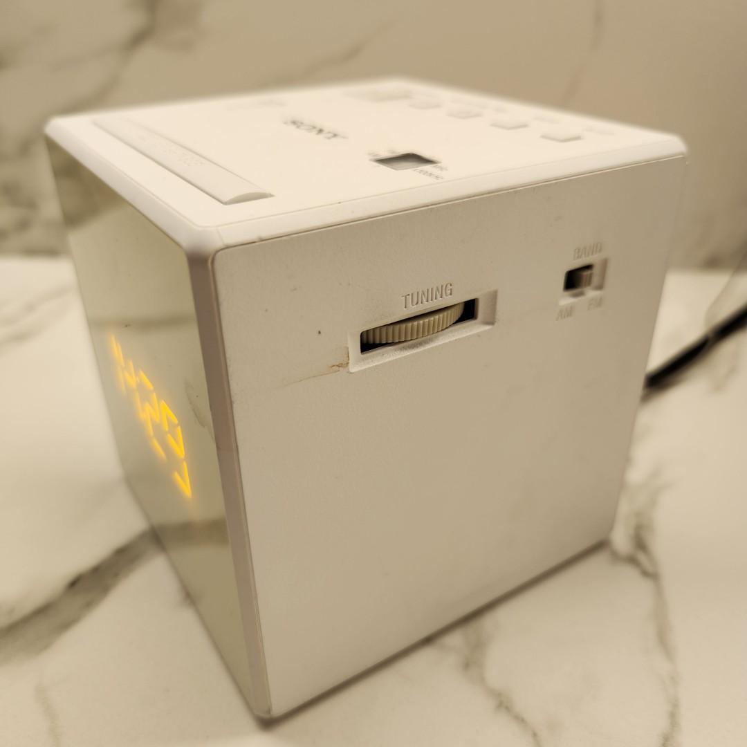 Sony Radio Alarm Clock, TV & Home Appliances, Other Home Appliances on ...
