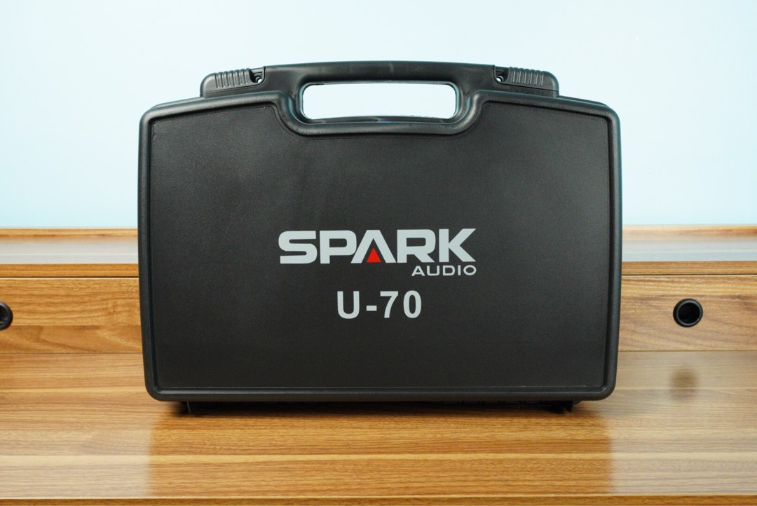 Spark Audio Professional Wireless Microphone System (U-70 D) | Headset ...