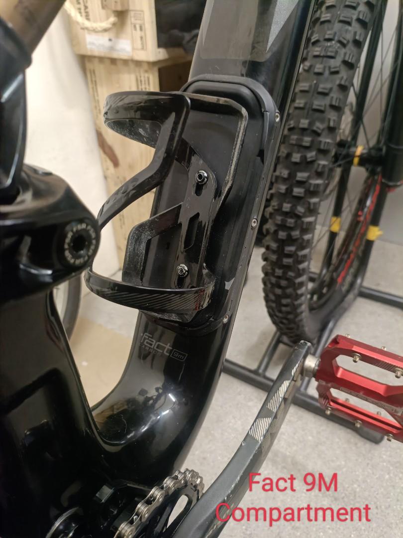 Specialized 27.5 Carbon Full Sus Medium Frame, Sports Equipment ...