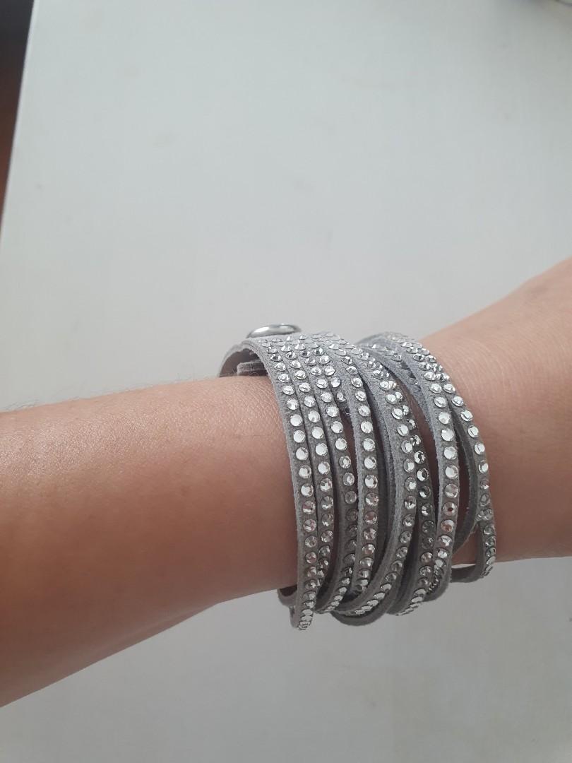 Swarovski slake deluxe bracelet, Women's Fashion, Jewelry & Organisers ...