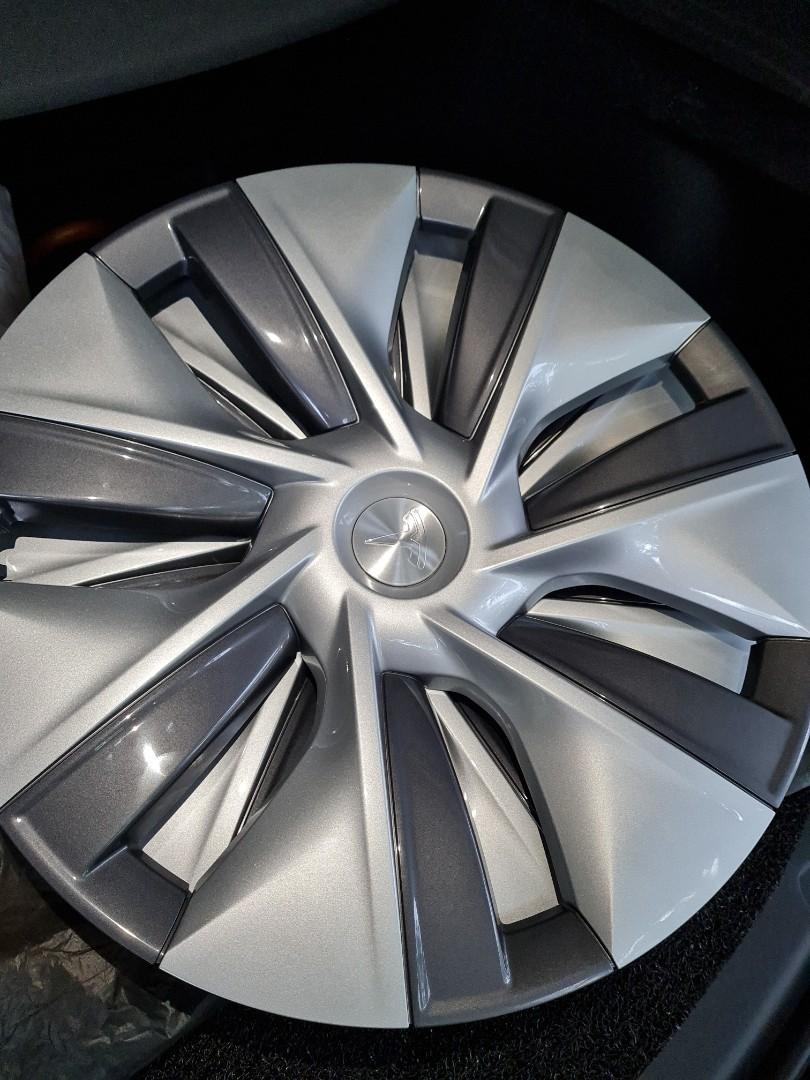 Tesla Gemini Wheel Cover, Car Accessories, Tyres & Rims on Carousell