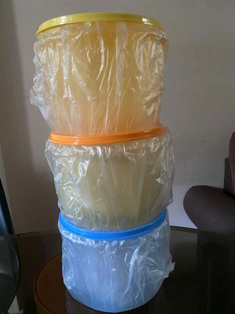 Tupperware Round Container, Furniture & Home Living, Kitchenware ...