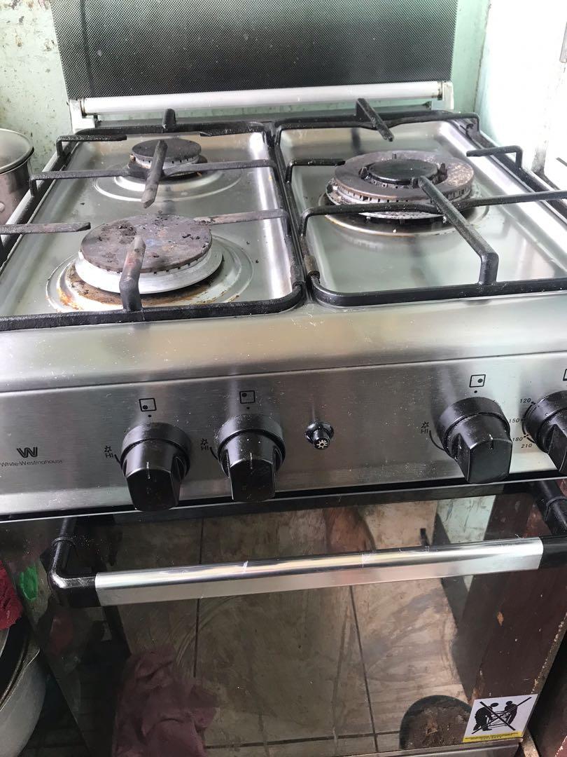 Gas range..White westing house 2 years old, TV & Home Appliances ...
