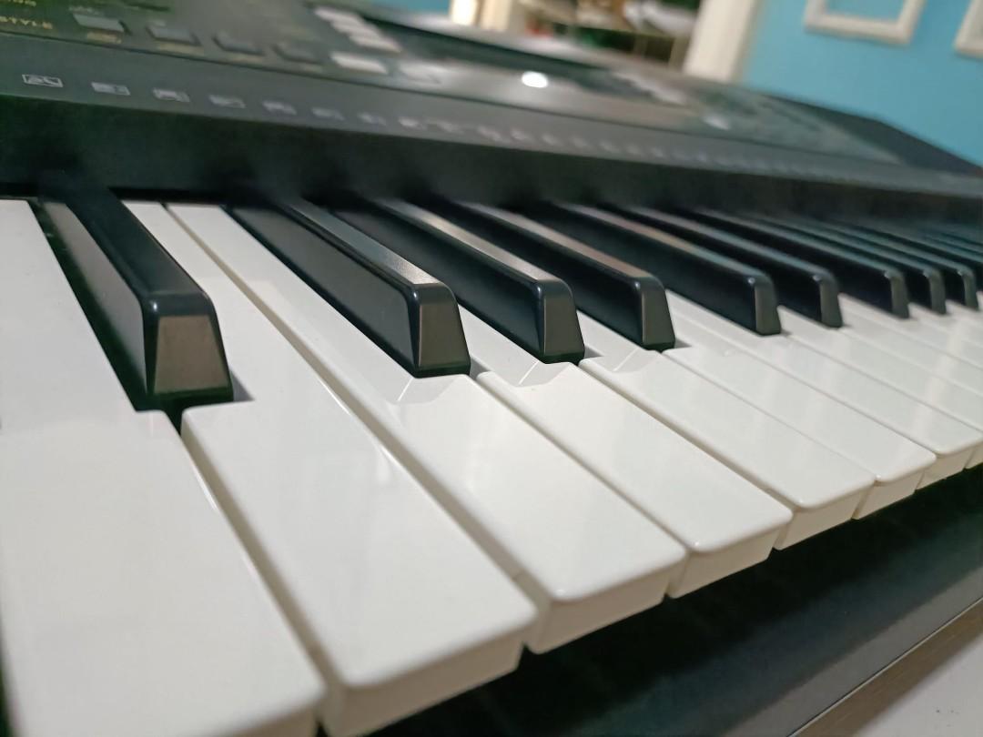Yamaha PSR-E343, Hobbies & Toys, Music & Media, Musical Instruments on ...