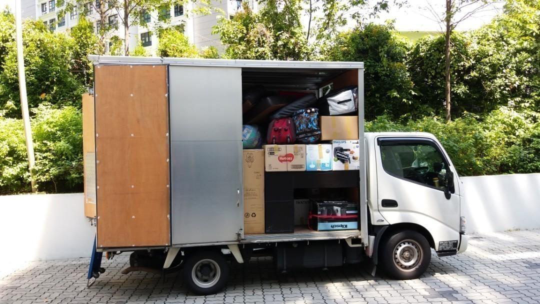 10ft box lorry with truck driver. without manpower, Car Accessories ...