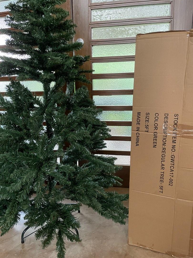 5 feet Christmas Tree, Furniture & Home Living, Home Decor, Other Home ...