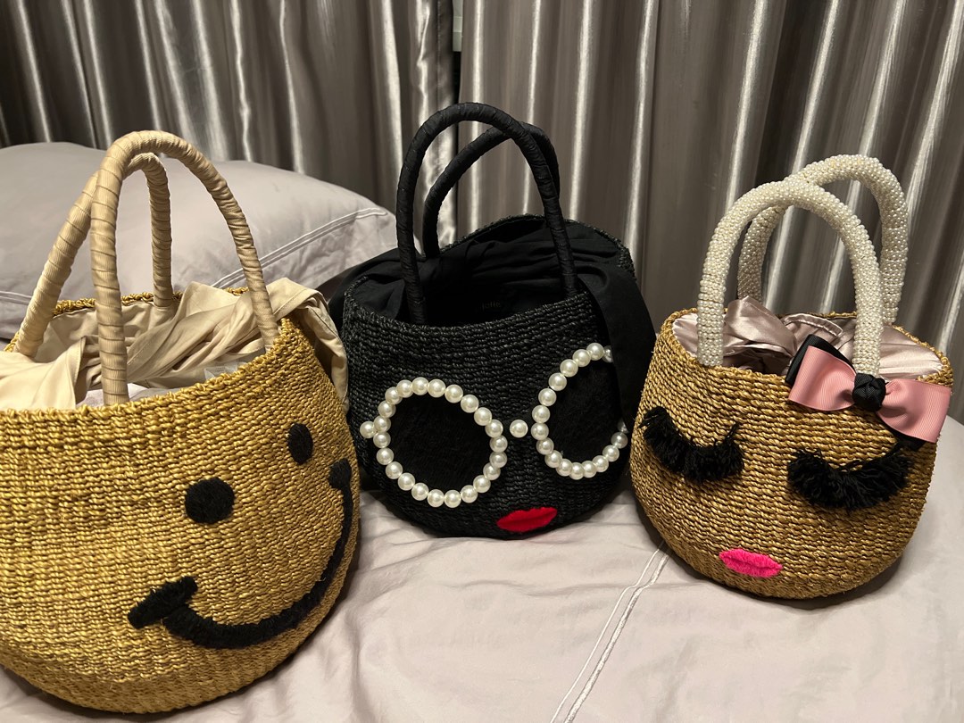 Ajolie Mao Mao Bum bag, Women's Fashion, Bags & Wallets, Cross-body ...