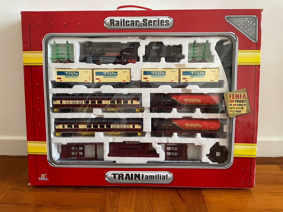 Brand New Train Set, 興趣及遊戲, 玩具 & 遊戲類 - Carousell