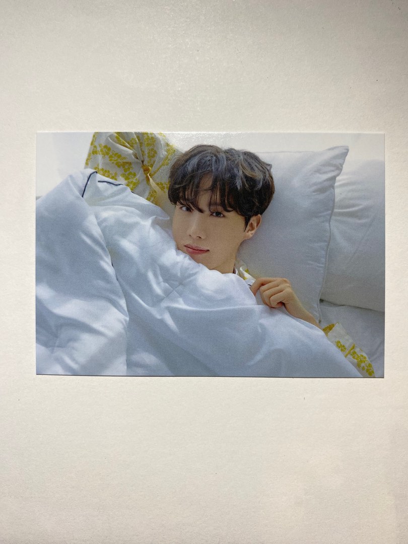 BTS PHOTOCARD JHOPE YET TO COME BUSAN HOTEL PC / HOBI LOTTE HOTEL POCA ...