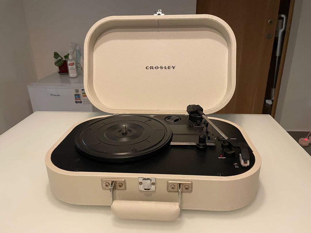 Crosley Turntable with Bluetooth, Audio, Soundbars, Speakers ...