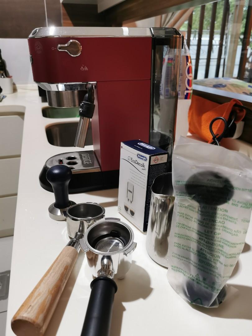 Delonghi Dedica Style Scarlet Red Pump Espresso Machine, TV & Home ...
