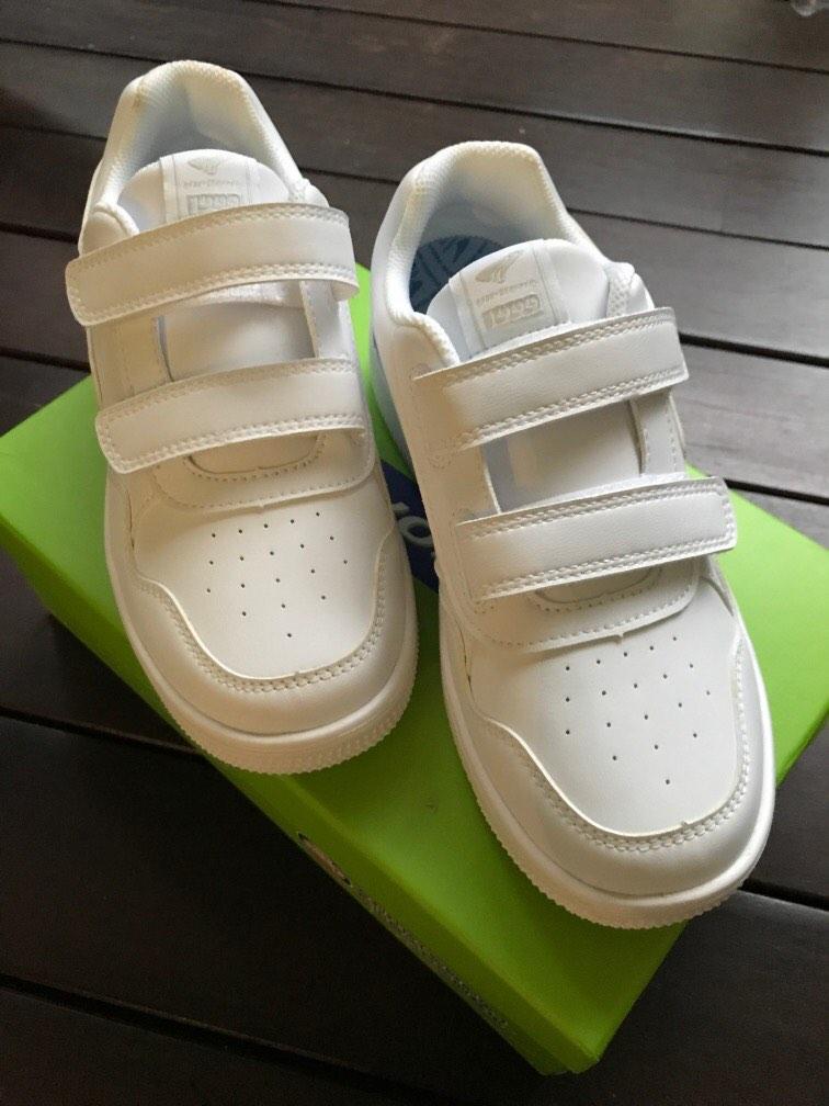Dr Kong White Shoes, Babies & Kids, Babies & Kids Fashion on Carousell