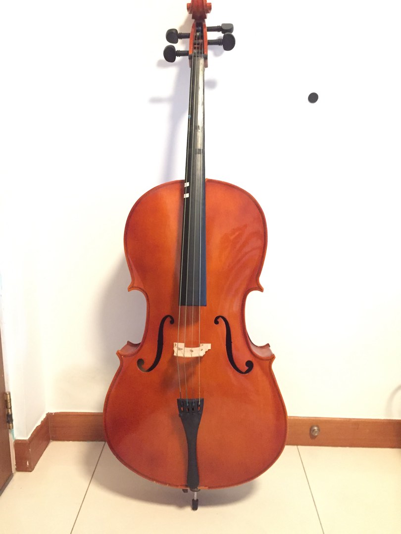 Full size cello, Hobbies & Toys, Music & Media, Musical Instruments on ...