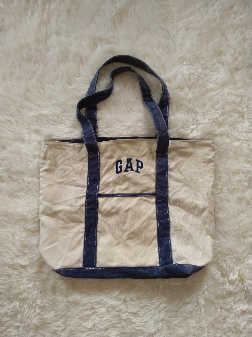 Gap tote bag, Women's Fashion, Bags & Wallets, Tote Bags on Carousell