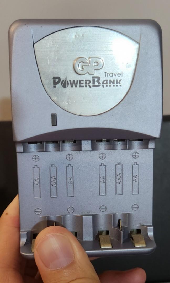 GP powerbank for rechargeable batteries, Photography, Photography ...