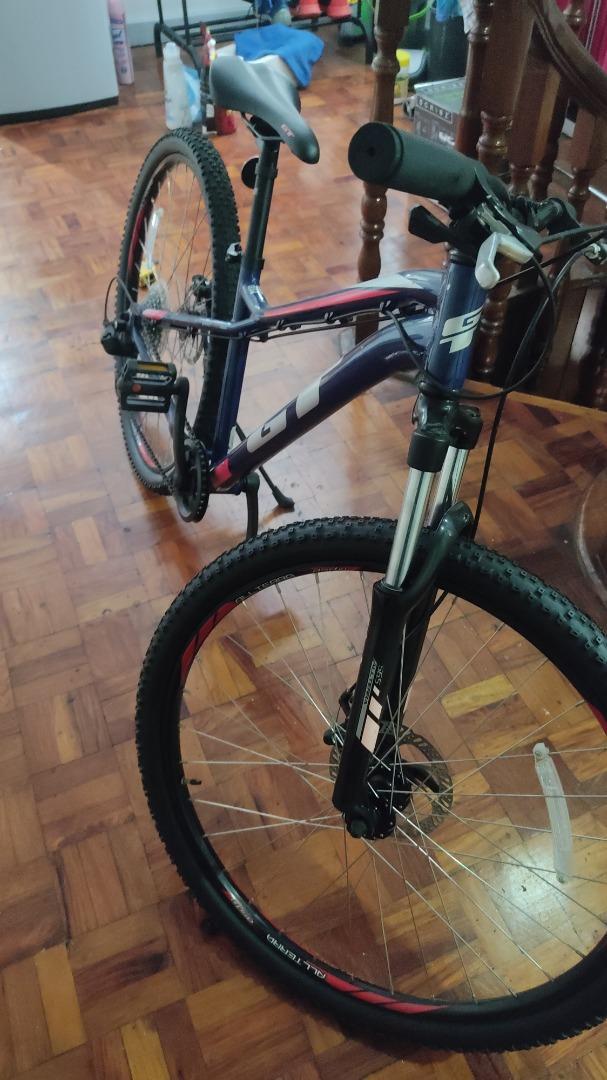 GT Stomper Pro 27.5" mountain bike, Sports Equipment, Bicycles & Parts ...