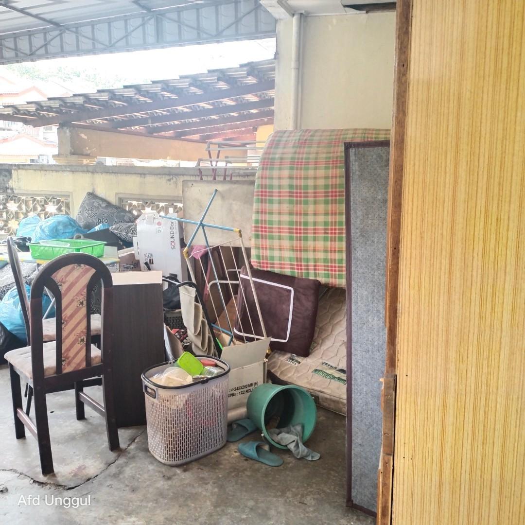 Khidmat Buang Sampah dan Kosongkan Barang Dalam Rumah, Services, Others ...
