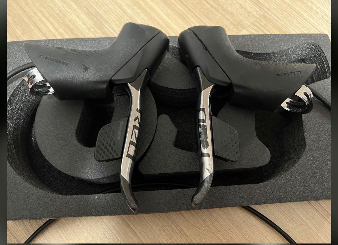 Sram Red Axs 12 speed disc shifter, Sports Equipment, Bicycles & Parts ...