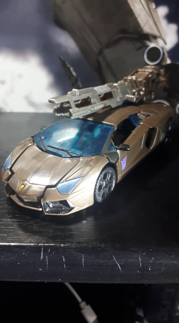 LOCKDOWN Hasbro Deluxe Class Autobot Transformers, Movie - AOE, Hobbies ...