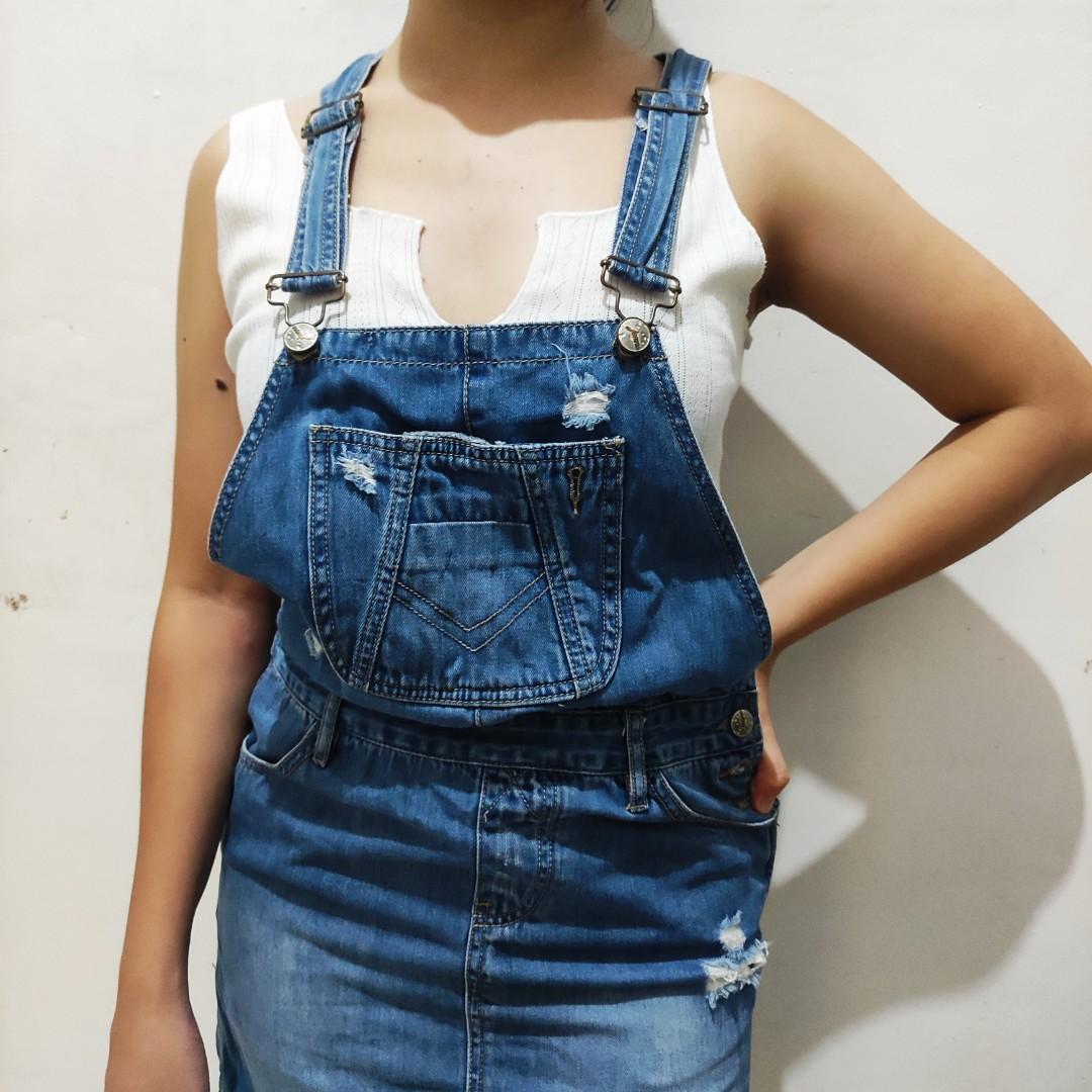 Maong Jumper Dress, Women's Fashion, Dresses & Sets, Jumpsuits on Carousell