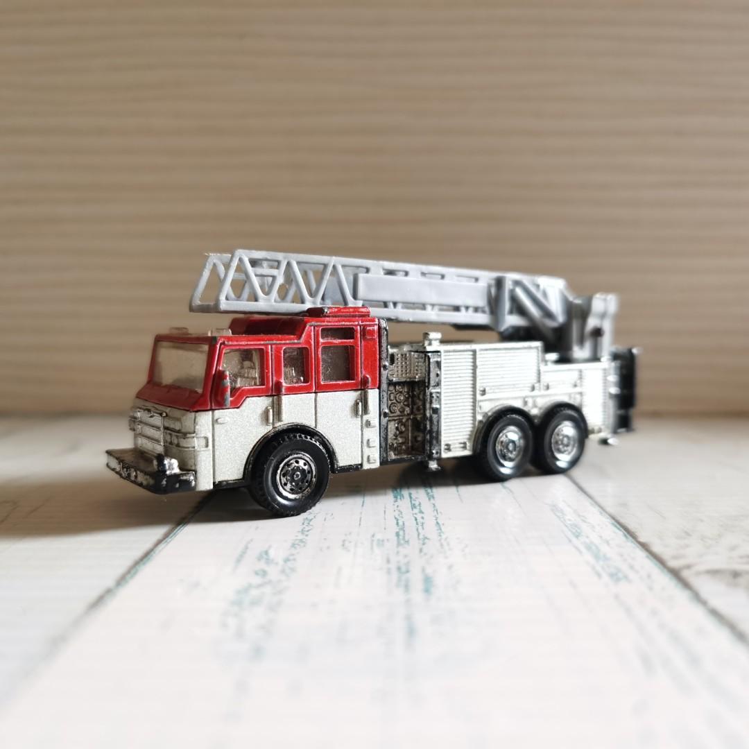 Matchbox 100ft. Aerial Platform Diecast Bomba, Hobbies & Toys, Toys ...