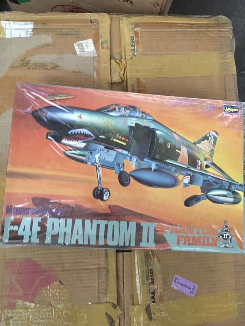 McDonnell Douglas F4E Phantom II Vietnam Color Scheme 1/48 Scale ...