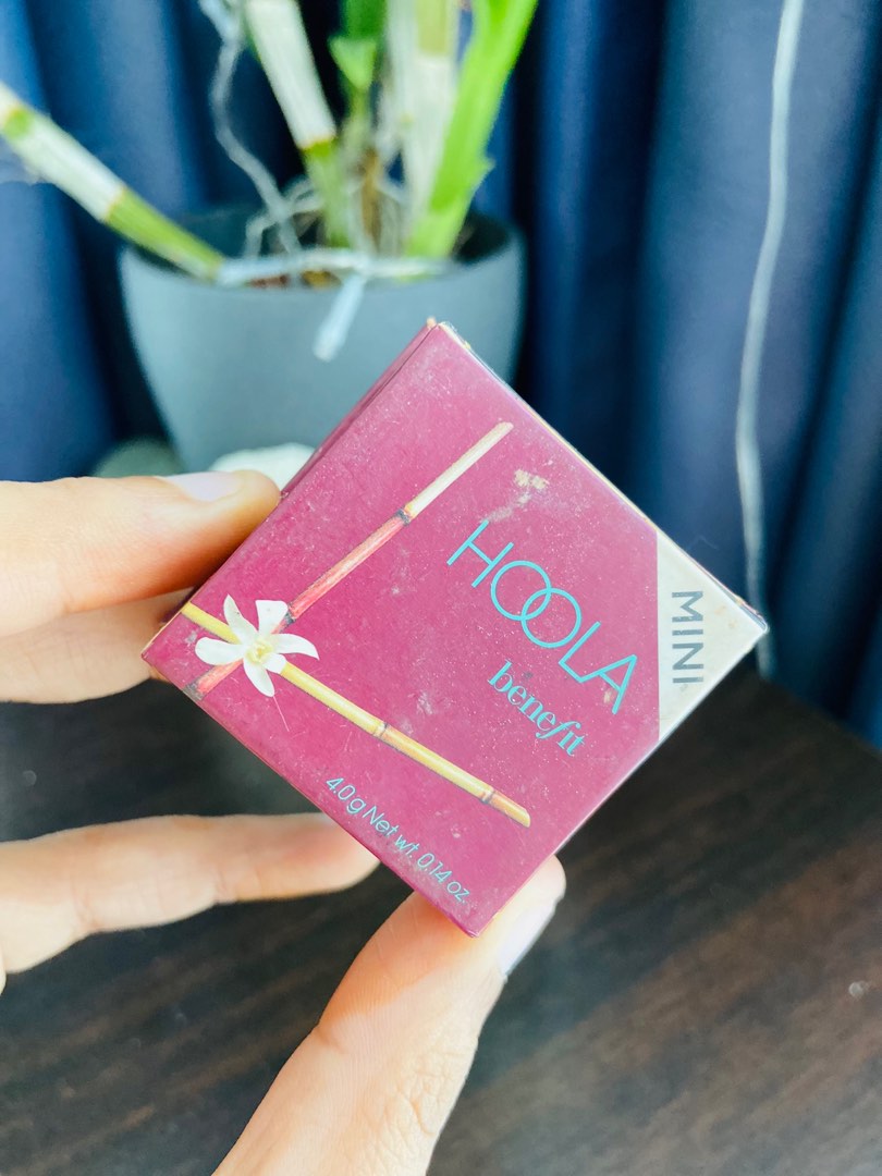 Mini hoola bronzer, Beauty & Personal Care, Face, Makeup on Carousell