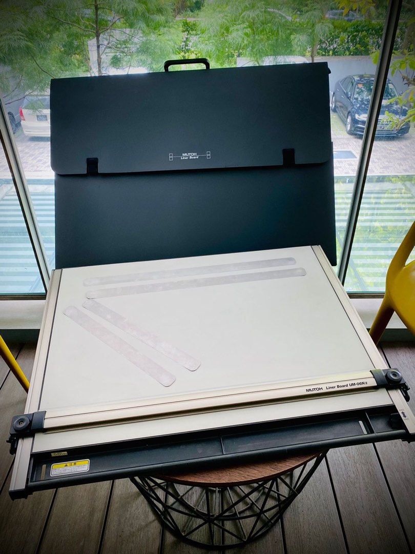 Mutoh Drafter for handwriting with mobile case, Hobbies & Toys ...