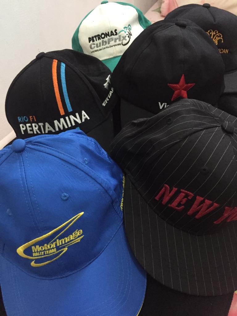 Original Topi Original Topi, Fesyen Pria, Aksesoris, Topi di Carousell