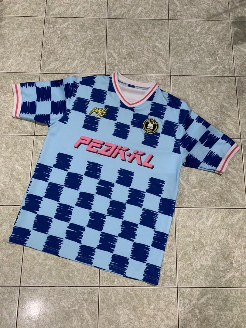 Peak kl gawky 2021, Men's Fashion, Activewear on Carousell