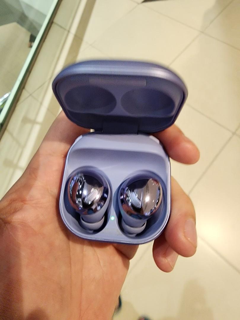 Samsung ear buds pro, Audio, Earphones on Carousell