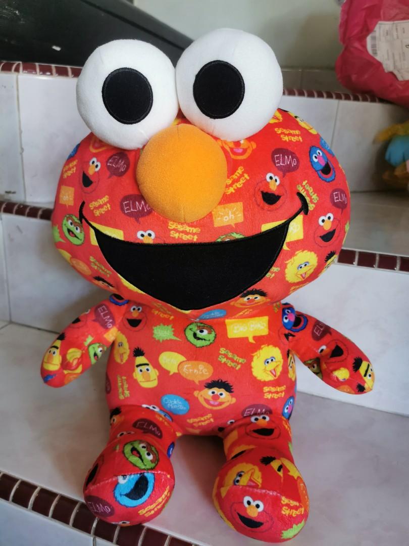 Sesame Street - elmo, Hobbies & Toys, Toys & Games on Carousell