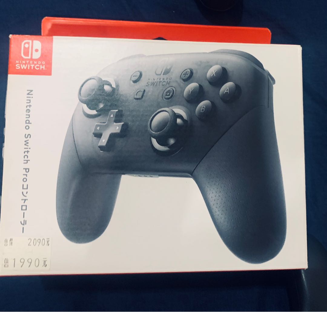 Switch pro 手把 原廠台灣公司貨 近全新, 電玩遊戲相關, 電玩主機, Nintendo 任天堂在旋轉拍賣