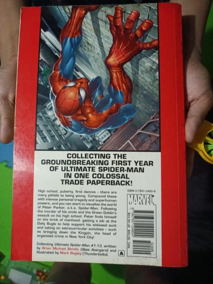 ULTIMATE SPIDER-MAN (ULTIMATE COLLECTION BOOK 1), Hobbies & Toys, Books ...