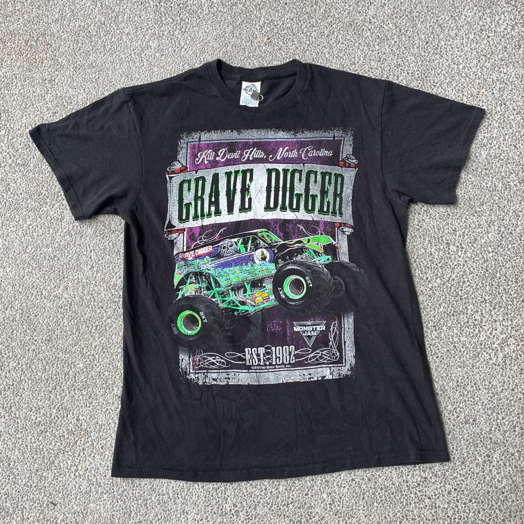 Vintage Monster Jam Grave Digger Tee, Men's Fashion, Tops & Sets ...