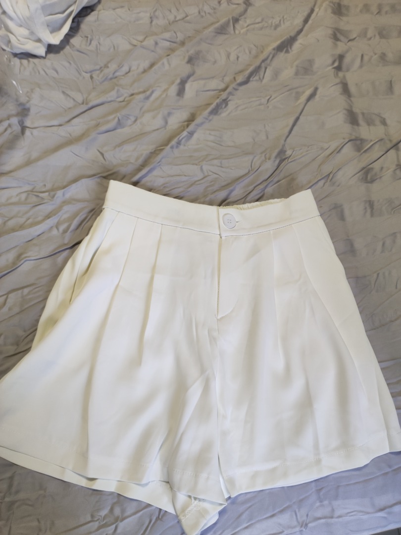 White bottom, Women's Fashion, Bottoms, Shorts on Carousell