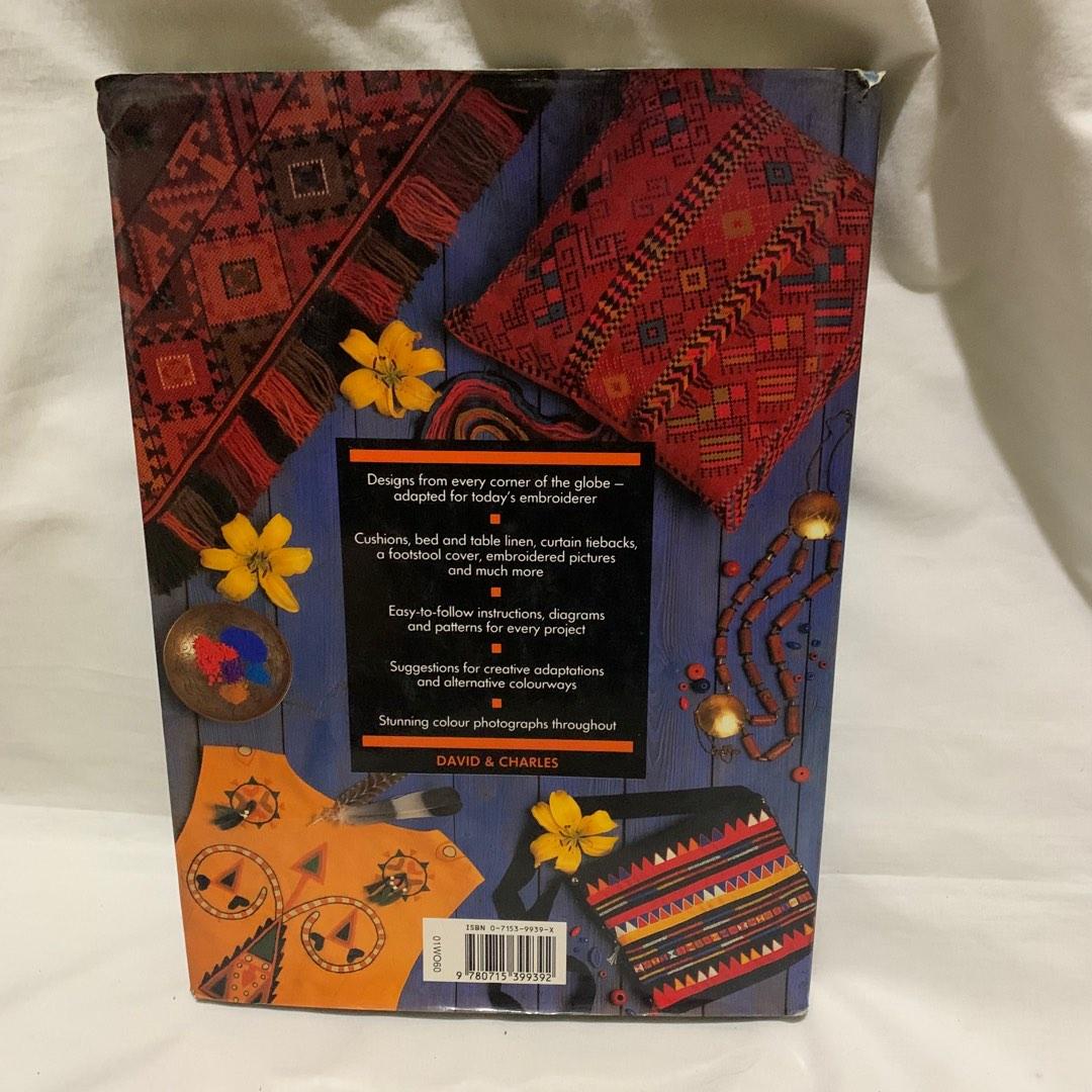 World Embroidery Caroline Crabtree Traditional Design Projects, Buku ...