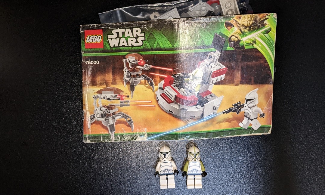 75000 Lego Star Wars Clone Troopers vs Droidekas, Hobbies & Toys, Toys ...