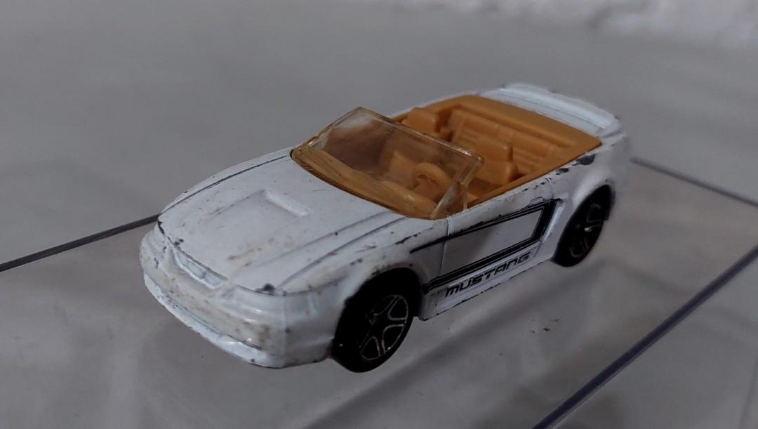 '99 Matchbox, '99 Ford Mustang Convertible, Hobbies & Toys, Toys ...