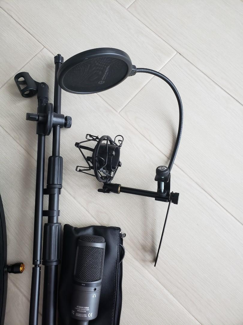 Audio Technica AT2020 USB+ mic, isolation shield, pop filter, mic stand ...