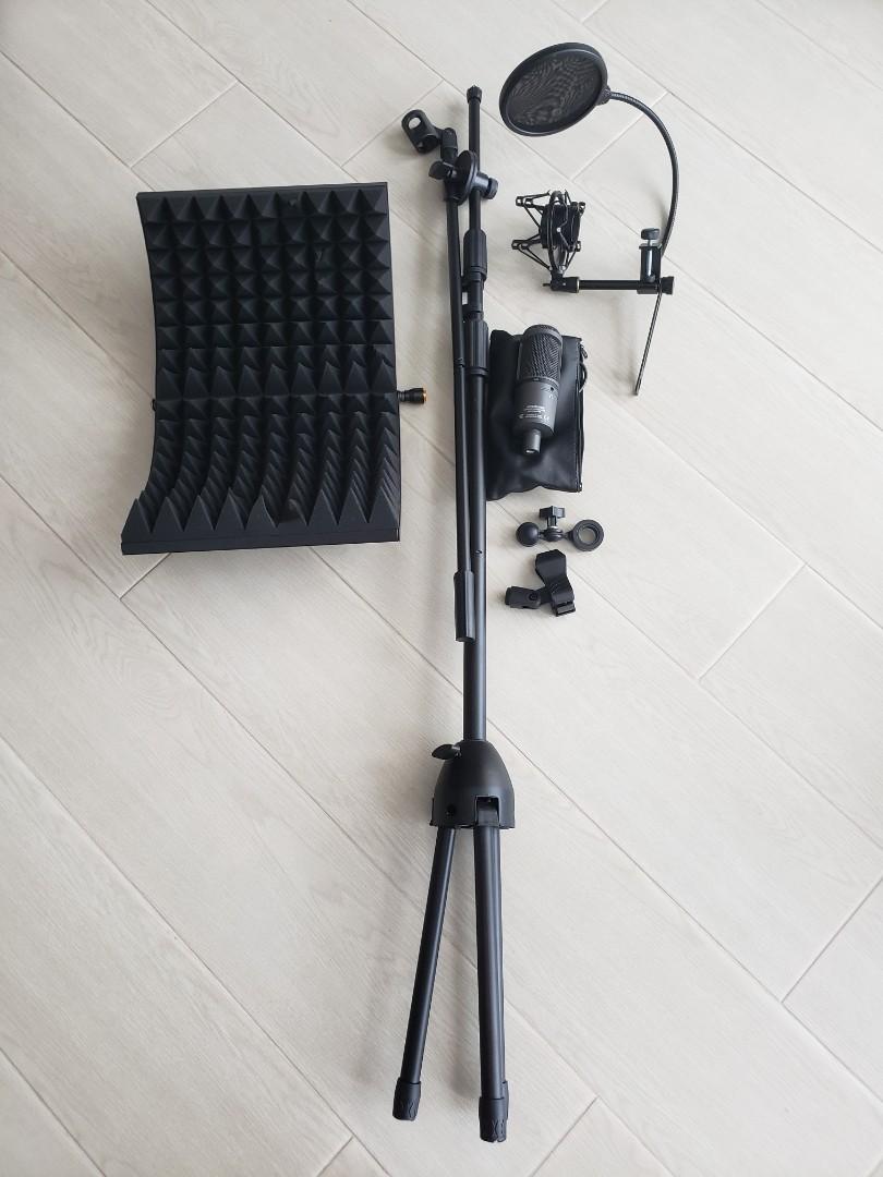 Audio Technica AT2020 USB+ mic, isolation shield, pop filter, mic stand ...