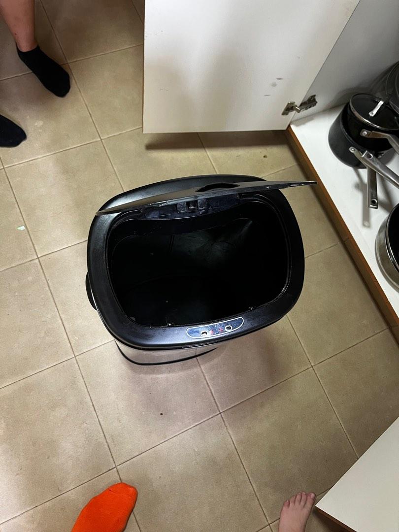 Automatic Opening Bin, Furniture & Home Living, Cleaning & Homecare ...