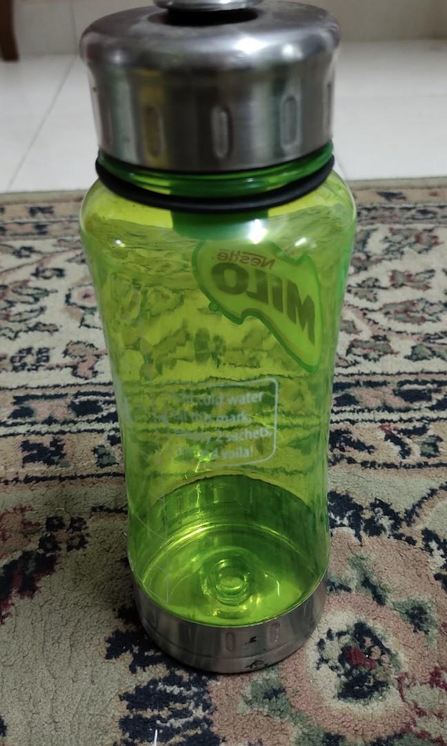 Botol air Milo, Hobbies & Toys, Collectibles & Memorabilia, Fan ...