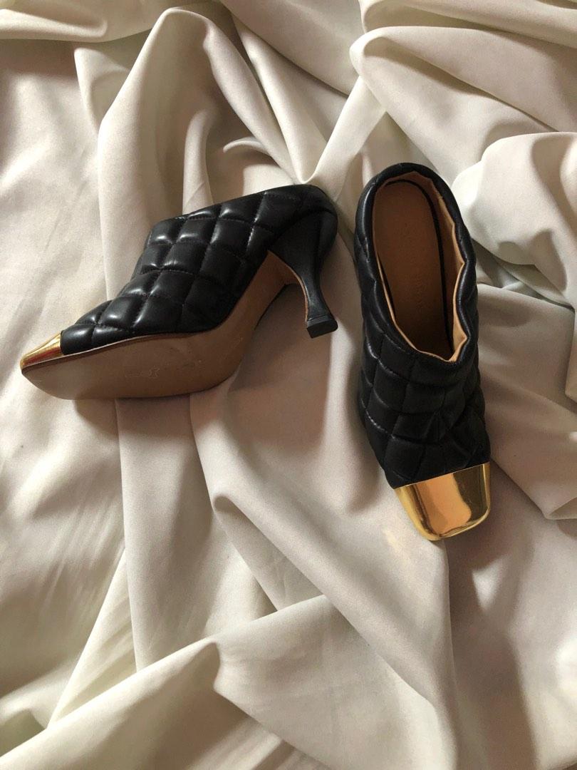 Bottega Veneta Quilted Mules and Clogs Heels, Women's Fashion, Footwear ...
