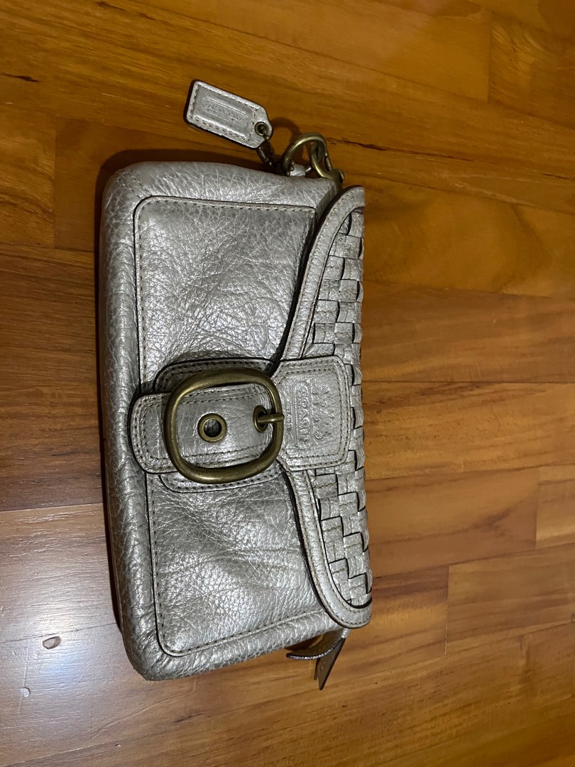 Coach clutch, Women's Fashion, Bags & Wallets, Clutches on Carousell