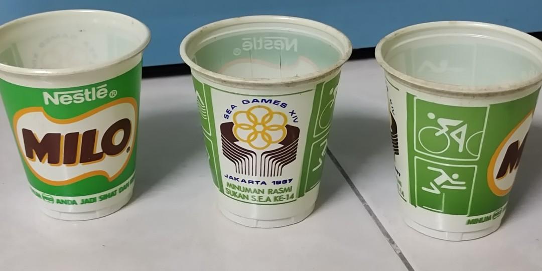 Cup / Cawan plastik Milo, Hobbies & Toys, Collectibles & Memorabilia ...