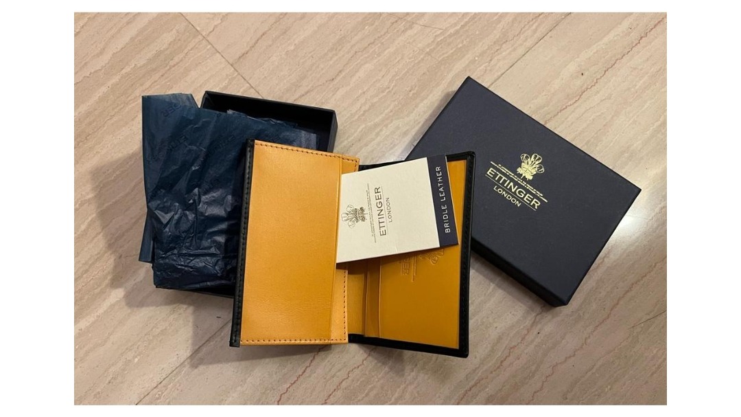 ETTINGER VISITING CARD CASE, Luxury, Bags & Wallets on Carousell